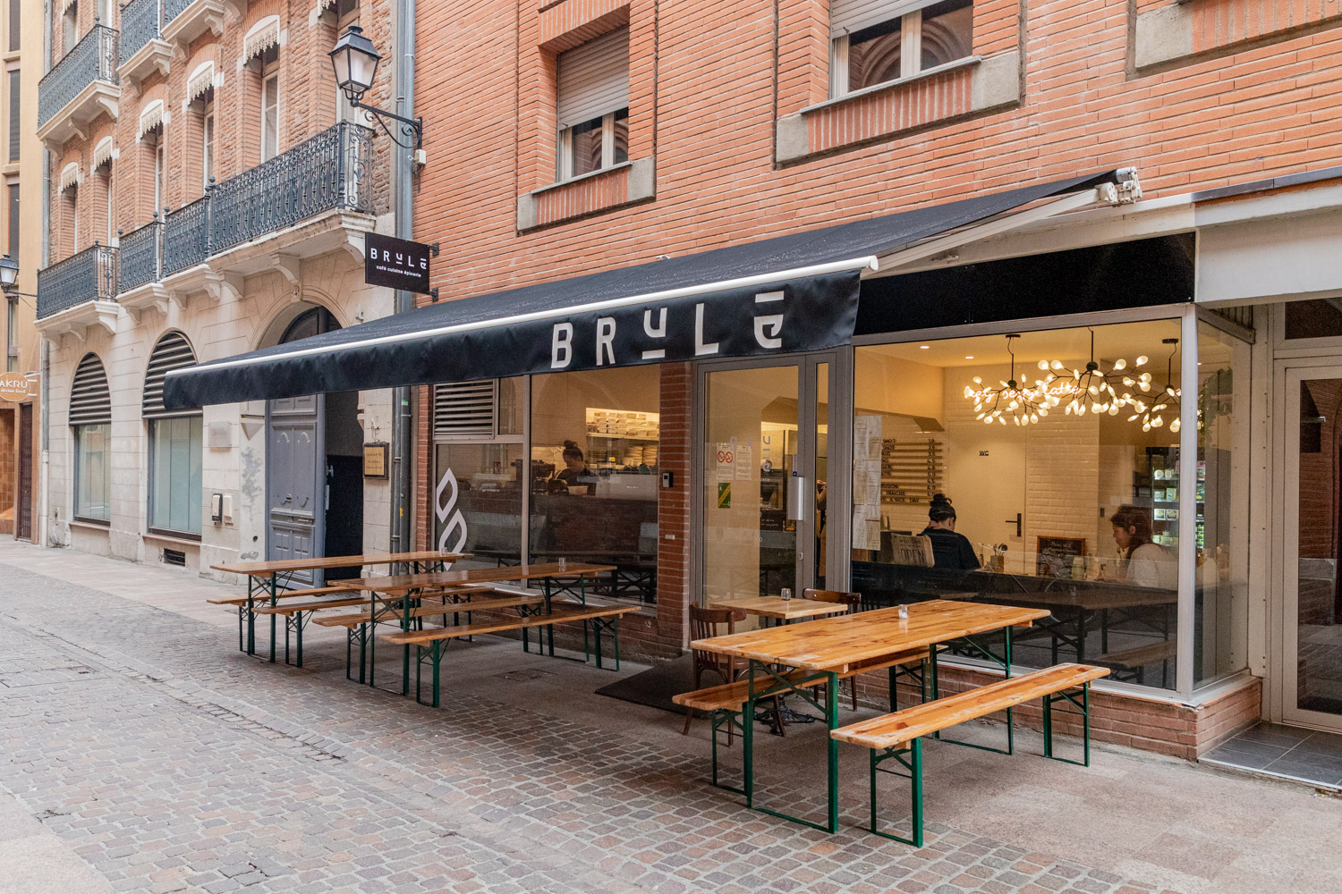 Brûlé – Café • Cuisine • Épicerie